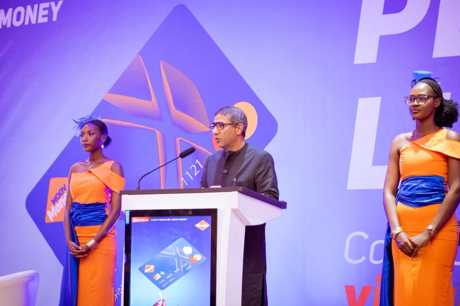 Moov Money Côte d’Ivoire dévoile sa Super App et sa Mastercard ...